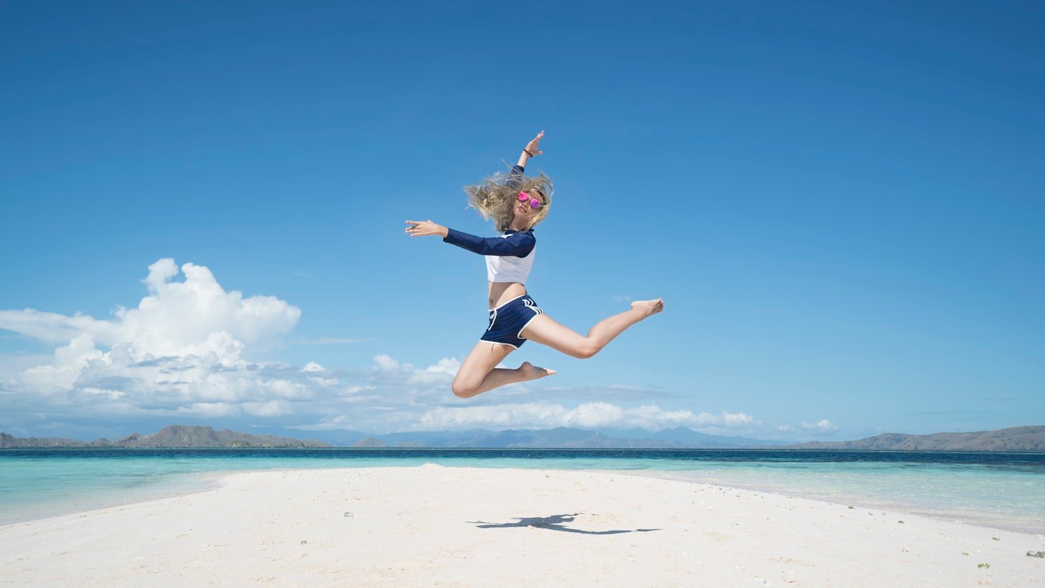 Top Tips for What to Wear on a Summer Holiday - Pink Is The New Blog