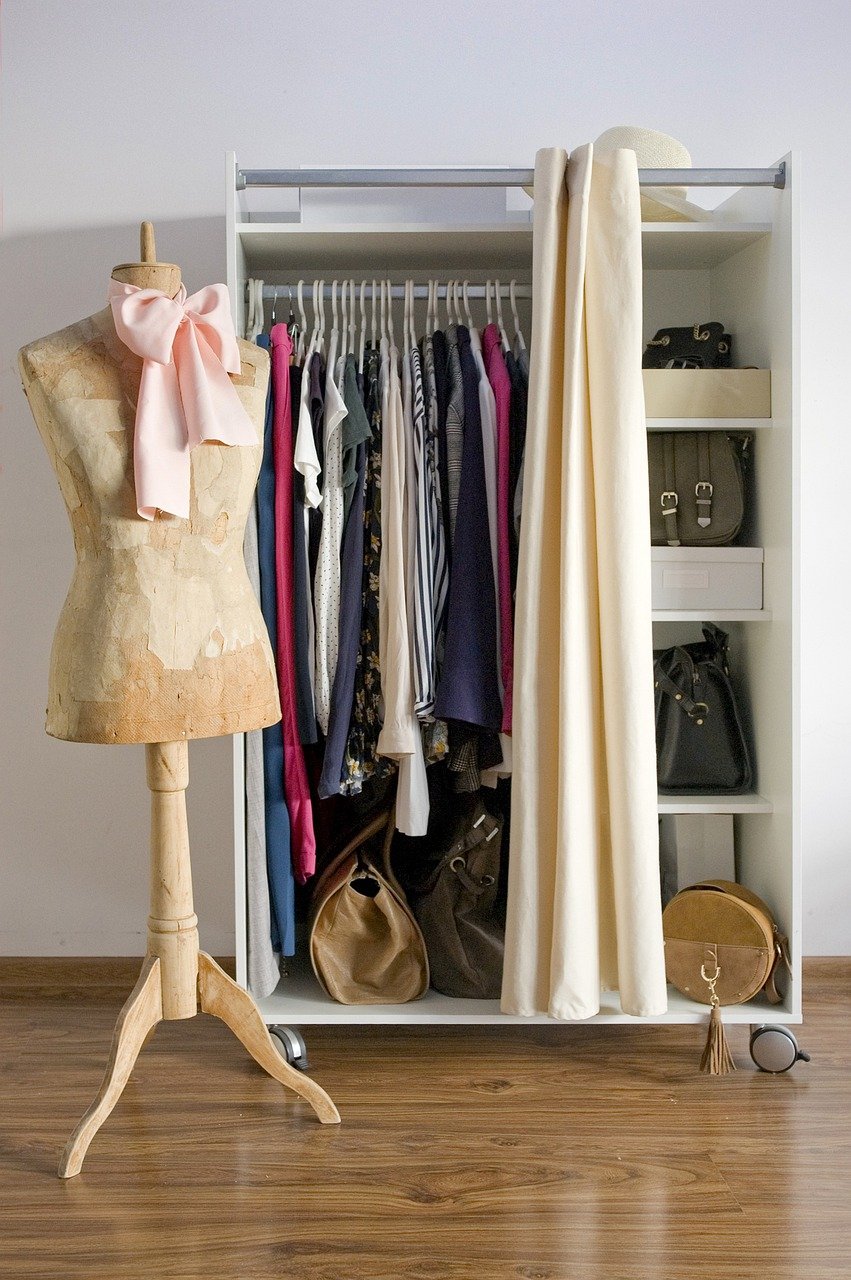 6 Wardrobe Makeover Tips to Boost Your Confidence - Pink Is The New Blog